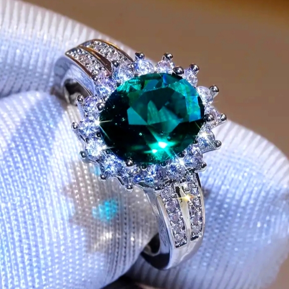 Jewelry | Stunning Zircon Silver Plated Engagement Ring Wow | Poshmark